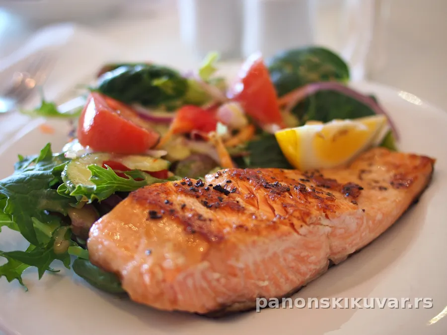 Filet lososa u rerni – pečeni losos brzo | Panonski Kuvar | Panonski Kuvar